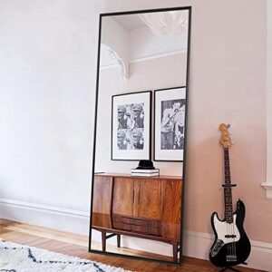 12 Vital Bedroom Essentials For Men (Ultimate 2025 Guide!)